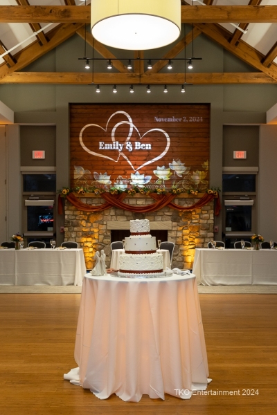 Stillwater Place Wedding Reception - Emily + Ben - TKO ENTERTAINMENT