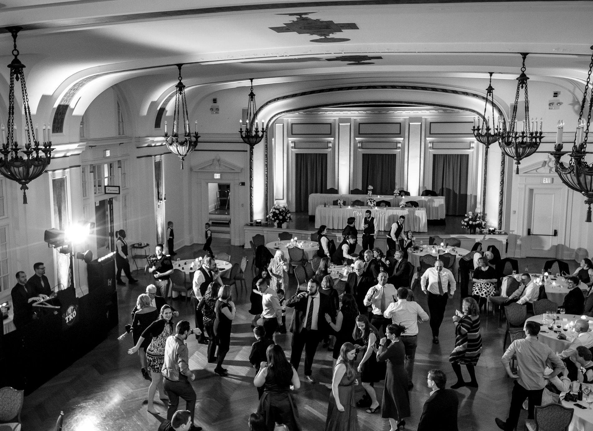 Greystone Hall Wedding Ceremony & Reception - Jill + Jim - TKO ...